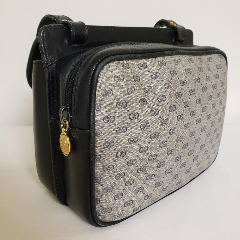 Gucci Vintage Crossbody - Gem